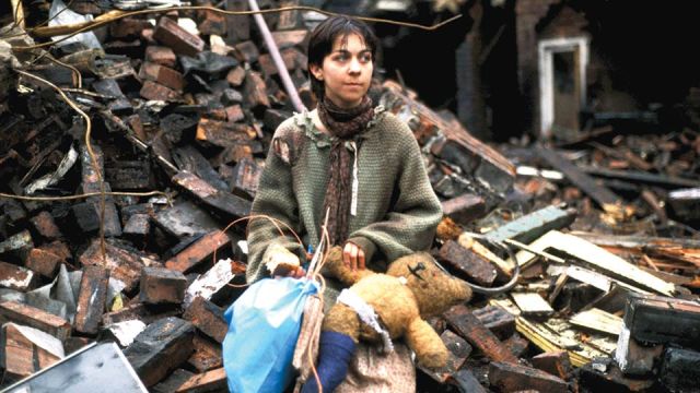 31 Days of Halloween- Day 1- Threads (1984) – Meathook Cinema